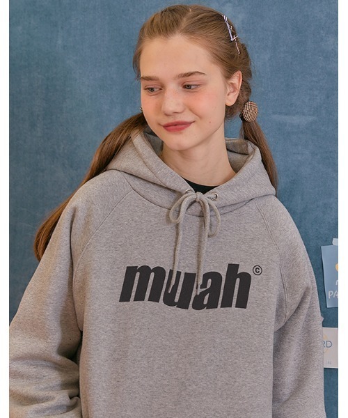 muahmuah（ムーアムーア）の「『muah muah/ムーアムーア』BALANCE MUAH LOGO HOODIE/バランス MUAH ...