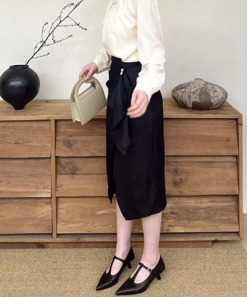 shoppinggo（ショッピングゴー）の「スカート パール ミディアム 膝丈 スリット（スカート）」 - WEAR