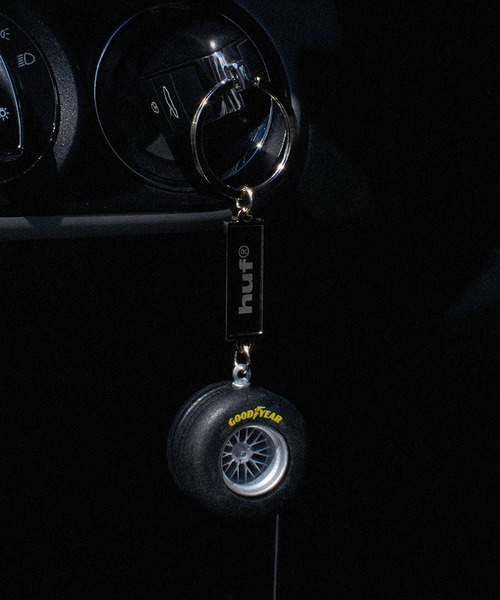 HUF X GOODYEAR KEYCHAIN / HUF キーホルダー（キーホルダー）｜HUF（ハフ）のファッション通販 - ZOZOTOWN