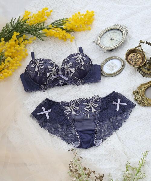 Risa Magli（リサマリ）の「シャンタル レースショーツ（ショーツ）」 - WEAR