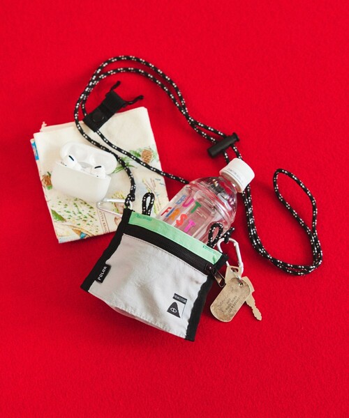POLeR × FREAK'S STORE/ポーラー × フリークスストア 別注 STUFFABLE DRINK POUCH / スタッファブルドリンクポーチ（ポーチ）｜POLeR（ポーラー ...