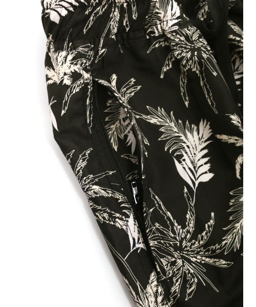 Defilious.Homme（デフィリアス オム）の「パームツリー柄ミディアム丈メンズサーフパンツ S M Lサイズ｜Defilious Homme（水着）」 - WEAR