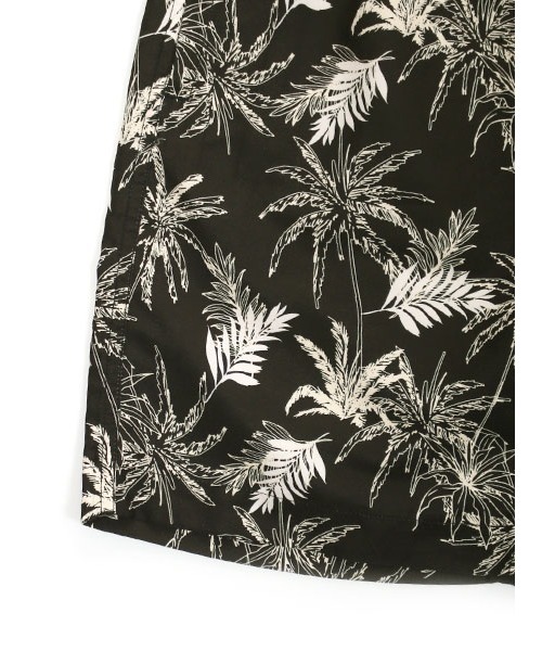 Defilious.Homme（デフィリアス オム）の「パームツリー柄ミディアム丈メンズサーフパンツ S M Lサイズ｜Defilious Homme（水着）」 - WEAR