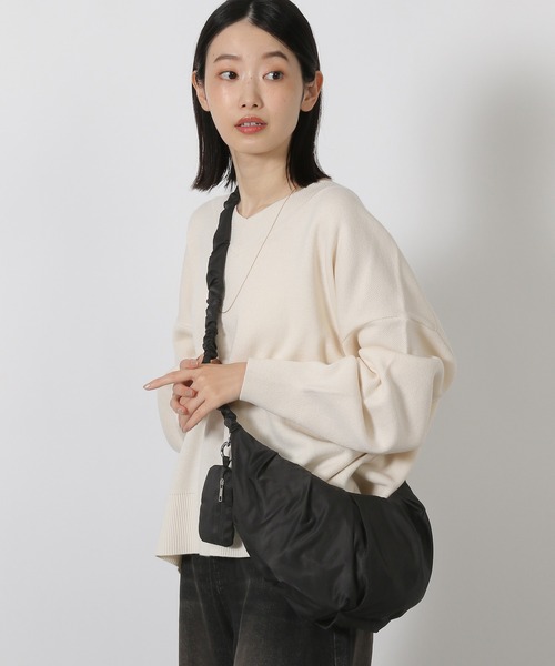 LAKOLE（ラコレ）の「ポーチ付きギャザーミニショルダーバッグ / 576004（ショルダーバッグ）」 - WEAR