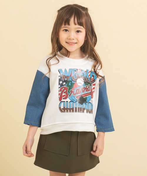 URBAN CHERRY（アーバンチェリー）の「アメリカンロゴデザイン異素材切り替えトレーナー（スウェット）」 - WEAR