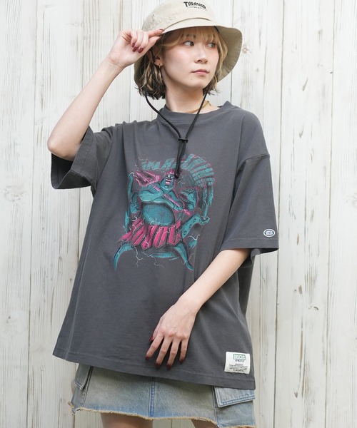 DISCUS ATHLETIC（ディスカス アスレチック）の「DISCUS ATHLETIC x ディズニーヴィランズ コラボTシャツ 5287-5675（Tシャツ/カットソー）」 - WEAR