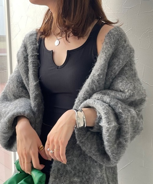 【セール】アメスリ風キーネックカップ付きリブタンクトップ（タンクトップ）｜QFORON（キュフォロン）のファッション通販 - ZOZOTOWN