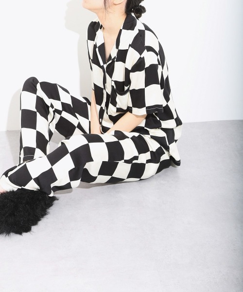 QFORON（キュフォロン）の「チェッカー柄半袖パジャマセットアップ（ルームウェア/パジャマ）」 - WEAR