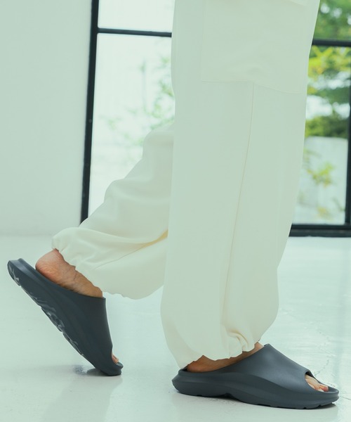 EVAボリュームスライドサンダル / 288701（サンダル）｜LAKOLE（ラコレ）のファッション通販 - ZOZOTOWN