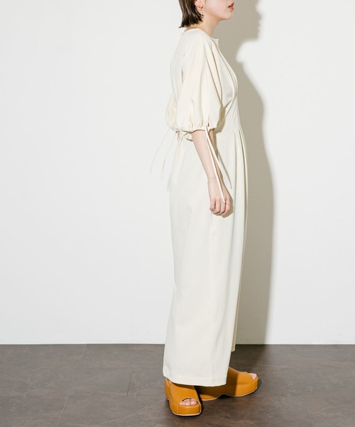 KBF（ケイビーエフ）の「『2サイズ展開』ドロストスリーブウエストタックワンピース（ワンピース）」 - WEAR