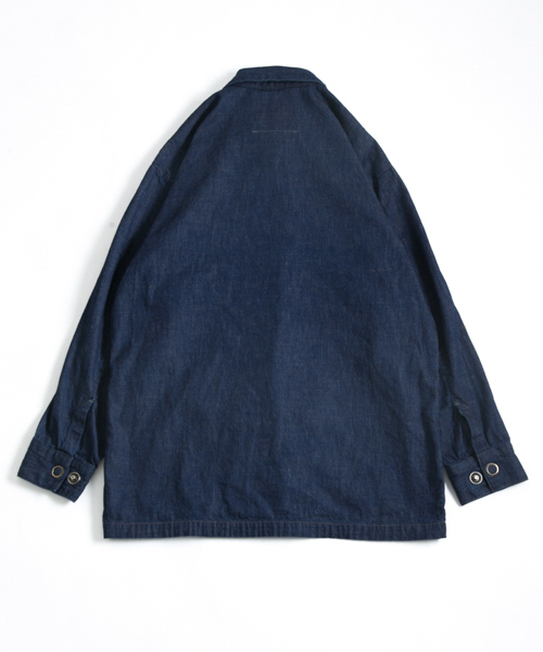 OURET（オーレット）の「コーチジャケット - 8ozミリタリーデニムワンウォッシュ -（ブルゾン）」 - WEAR