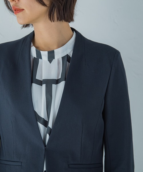 LAUTREAMONT（ロートレアモン）の「【Almight jacket】快適ノーカラージャケット≪接触冷感/透湿/ストレッチ/洗える≫ ...