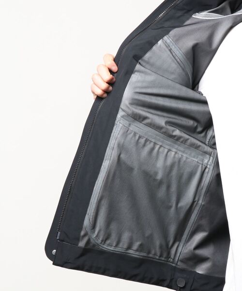 GOLDWIN（ゴールドウィン）の「Goldwin GORE-TEX Hooded Mountain Jacket (BLACK)（マウンテン ...