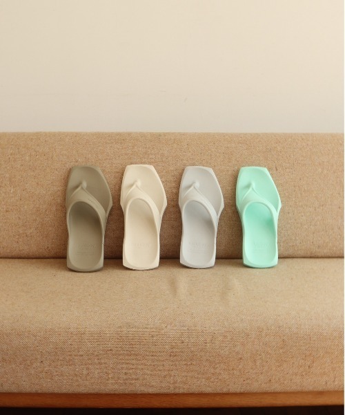 muleboy（ミュールボーイ）の「SQUARE X（サンダル）」 - WEAR