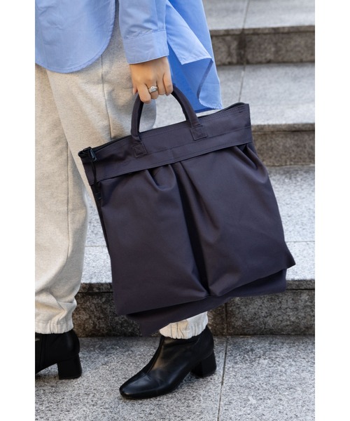 SML（エスエムエル）の「【 SML / エスエムエル 】 ヘルメットバッグ ショルダー Sサイズ INY K908443NU（ショルダー ...