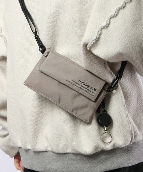 Ree&Mee（リーアンドミー）の「Ree&Mee リップ ワンデイ サコッシュ スクエアショルダー ミニバッグ（ショルダーバッグ）」 - WEAR