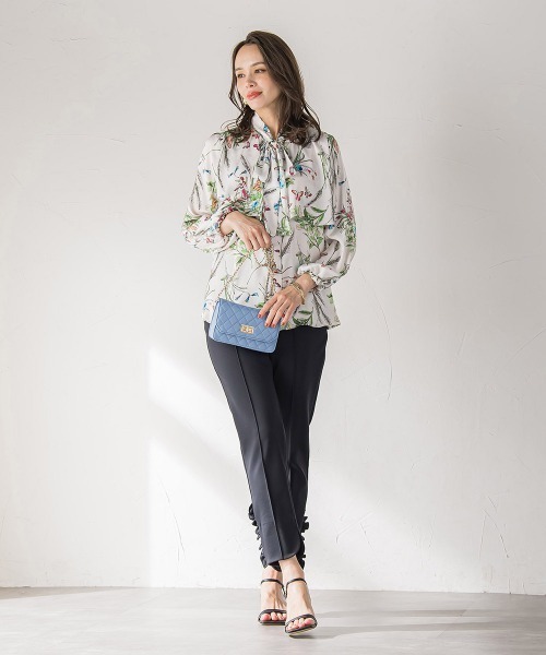 裾フリルパンツ≪洗濯機で洗える≫（その他パンツ）｜Viaggio Blu