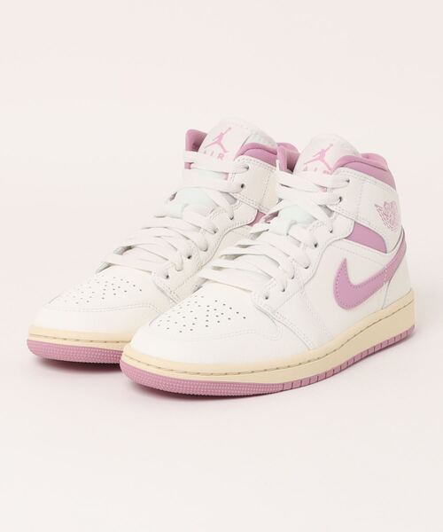JORDAN BRAND（ジョーダンブランド）の「W AIR JORDAN 1 MID BQ6472-162（スニーカー）」 - WEAR