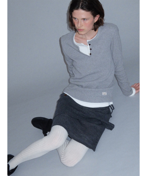 LLL DESIGN STUDIO（lllデザインスタジオ）の「Waffle Henley Neck Long Sleeve Tee ...
