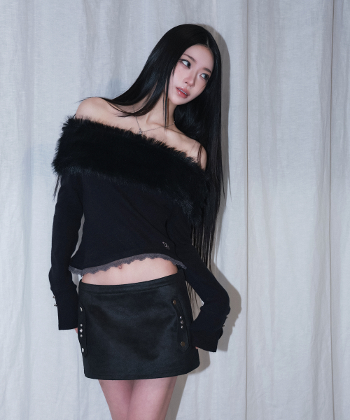 CHERRYQUIRI（チェリーキュリー）の「bunny fluff off shoulder top - black（Tシャツ/カットソー ...