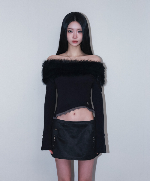 CHERRYQUIRI（チェリーキュリー）の「bunny fluff off shoulder top - black（Tシャツ/カットソー ...