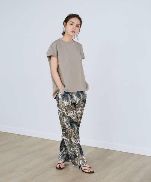 INED（イネド）の「ボックスシルエットカットソー（Tシャツ/カットソー）」 - WEAR