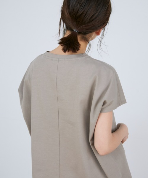 INED（イネド）の「ボックスシルエットカットソー（Tシャツ/カットソー）」 - WEAR