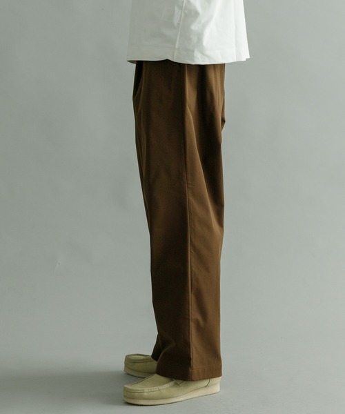 URBAN RESEARCH（アーバンリサーチ）の「『イージーケア/撥水』『UR TECH POLIsh POLI』PANTS（その他パンツ ...