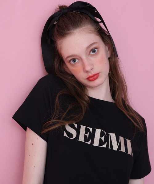 Seemi. byNICECLAUP（ シーミーバイナイスクラップ）の「【Seemi.】ロゴTee（Tシャツ/カットソー）」 - WEAR