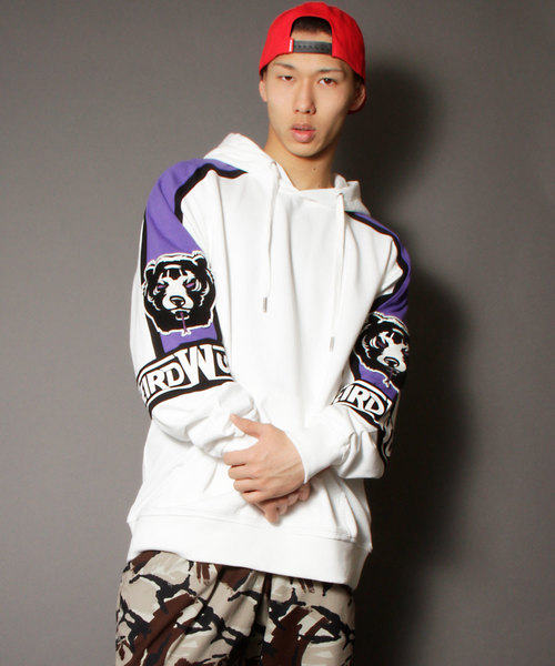 MISHKA（ミシカ）の「【MISHKA】DEATH ADDAR 袖ライン切替ワッペン付きビッグシルエットプルオーバーパーカー（パーカー ...