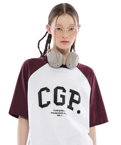 codegraphy（コードグラフィー）の「A'GEM/9 × .kom『Code:graphy/コードグラフィー』Arch Logo Raglan Short Sleeve/アーチロゴ ...