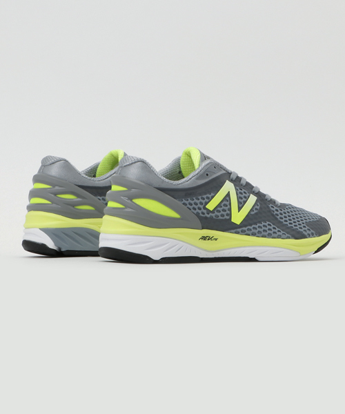 New Balance（ニューバランス）の「New Balance / ニューバランス M1040（スニーカー）」 - WEAR