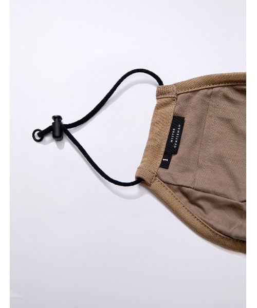 MR.GENTLEMAN（ミスタージェントルマン）の「MASK WITH SHEET & ANTIBACTERIAL CASE（マスク ...