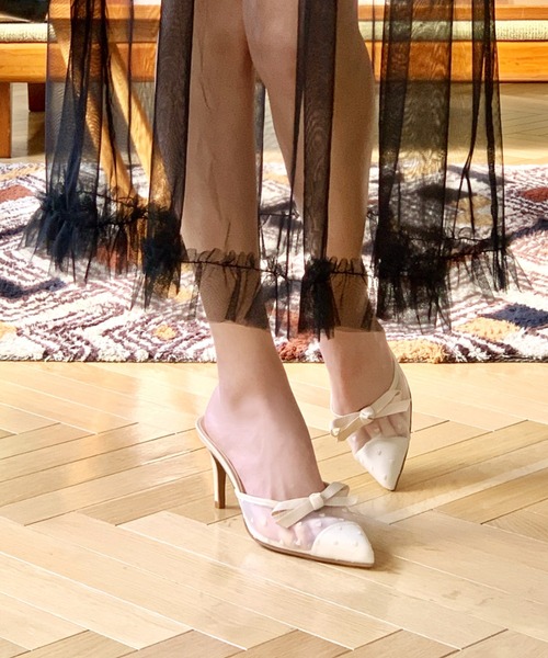 R&E（アールアンドイー）の「【25SS新作】【R&E】“2Way使用可能！” ハートチュール×リボンミュールパンプス（パンプス）」 - WEAR