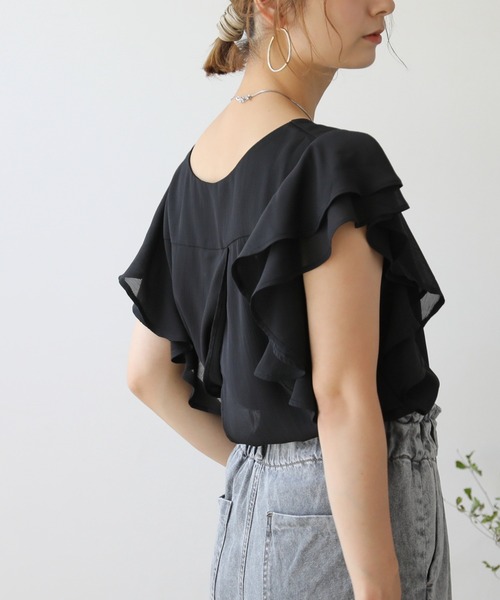 frames RAY CASSIN（フレームスレイカズン）の「【WEB限定】前後2WAY楊柳ラッフルスリーブブラウス（シャツ/ブラウス）」 - WEAR