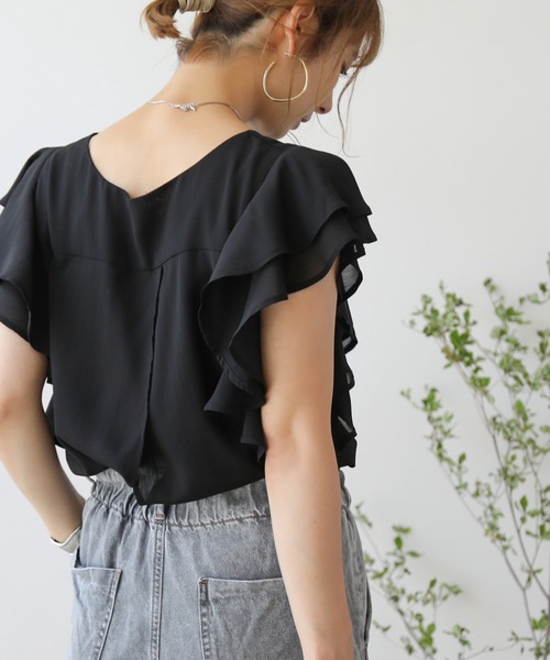 frames RAY CASSIN（フレームスレイカズン）の「【WEB限定】前後2WAY楊柳ラッフルスリーブブラウス（シャツ/ブラウス）」 - WEAR