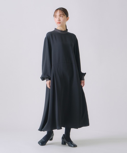 WHYTO.（ホワイト）の「「WHYTO. / ホワイト」スタンドフリルカラーAラインワンピース（ワンピース）」 - WEAR