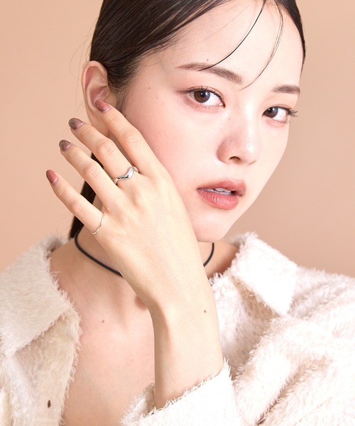 ParAvion（パラビオン）の「【汗や水に濡れても大丈夫】【金属アレルギー対応】316L ウェーブリング（リング）」 - WEAR