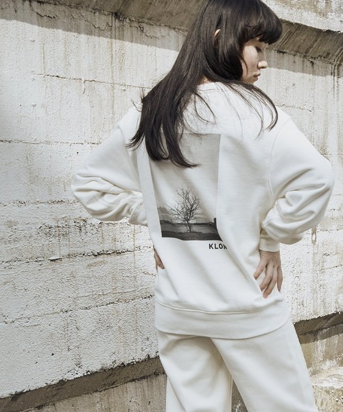 KLON（クローン）の「KLON graphic SWEAT -huge tree- (01)（スウェット）」 - WEAR