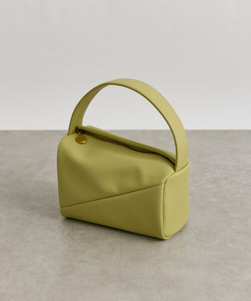 cache cache（カシュ カシュ）の「【cache cache(カシュカシュ)】アシメトリーワンハンドルバッグ（ハンドバッグ）」 - WEAR
