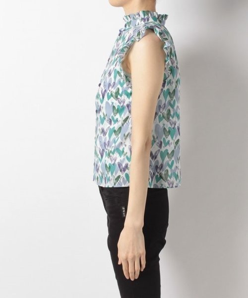 To b. by agnes b.（トゥービーバイアニエスベー）の「WR17 CHEMISE ハートプリントブラウス（シャツ/ブラウス ...