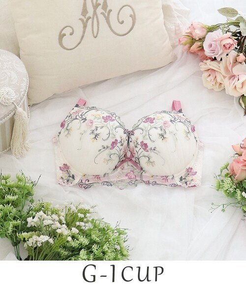 Risa Magli（リサマリ）の「カトリーヌ ブラジャー（ブラジャー）」 - WEAR