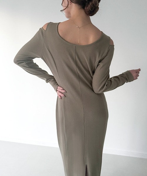 JUNOAH（ジュノア）の「肩カットアウトリブワンピース（ワンピース）」 - WEAR