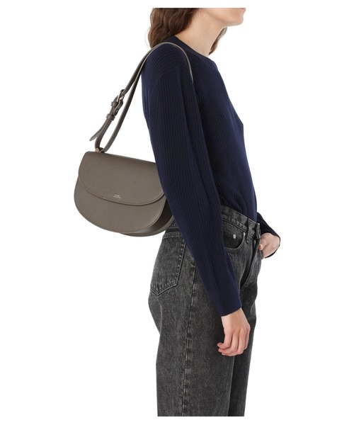 A.P.C.（アーペーセー）の「SAC GENEVE 21A（ショルダーバッグ）」 - WEAR