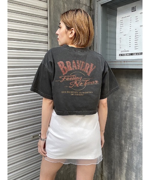 ENVYM（アンビー）の「ヴィンテージプリントクロップドT（Tシャツ/カットソー）」 - WEAR