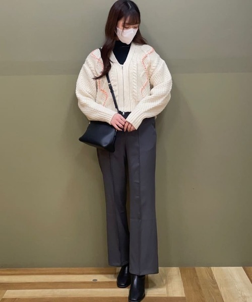 KBF（ケイビーエフ）の「KBF ハンドステッチケーブルZIPアウター（カーディガン/ボレロ）」 - WEAR