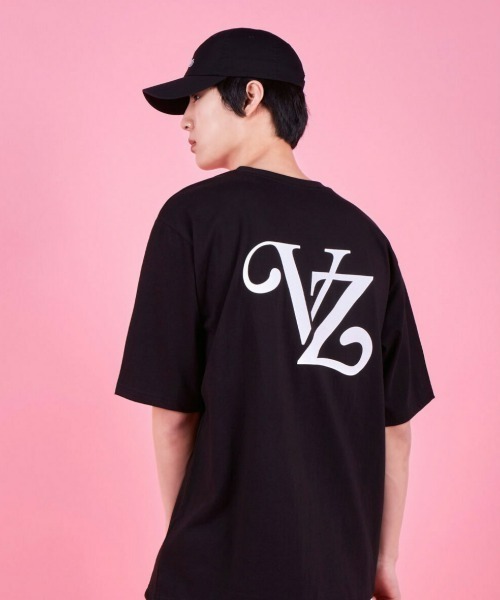 VARZAR（バザール）の「VARZAR(バザール)/Leaf VZ Logo T-Shirts/VZ バックロゴ オーバーサイズ Tシャツ（Tシャツ/カットソー）」 - WEAR