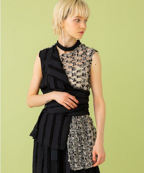 UNITED TOKYO（ユナイテッドトウキョウ）の「ドミノカットジャガードブラウス（シャツ/ブラウス）」 - WEAR