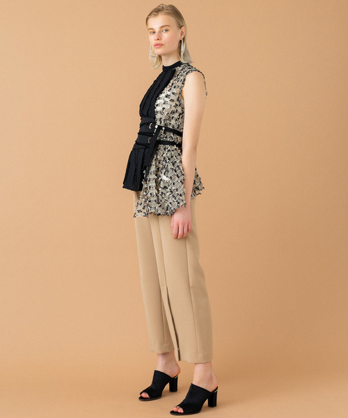 UNITED TOKYO（ユナイテッドトウキョウ）の「ドミノカットジャガードブラウス（シャツ/ブラウス）」 - WEAR