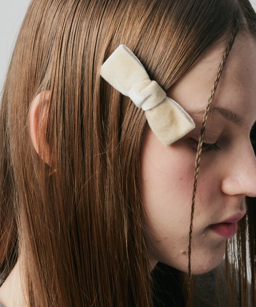 whim（ウィム）の「Velvet ribbon hair pin（ヘアピン）」 - WEAR